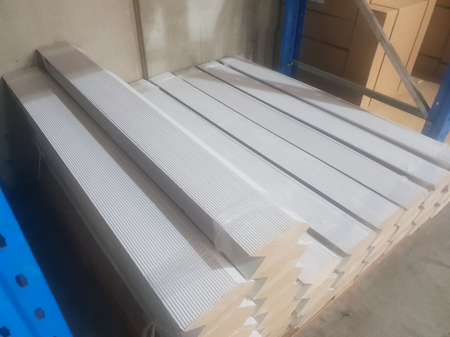 50MM X 50MM X 1170MM CARDBOARD ANGLEBOARD (EACH) - PACK 25 - Melbourne ...